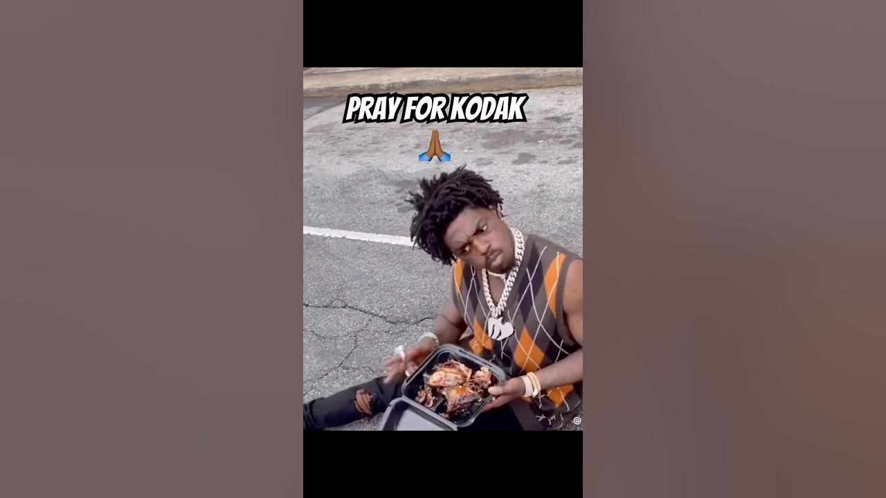 Kodak spotted eating chicken in the streets - YouTube