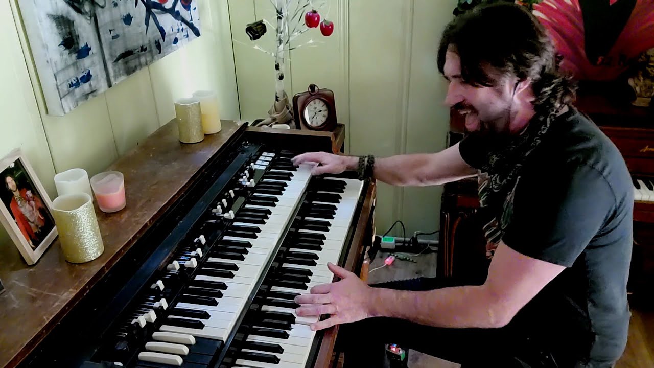 Scuttle Buttin Variations on Overdriven Hammond B3 Organ.(Comp: Stevie ...
