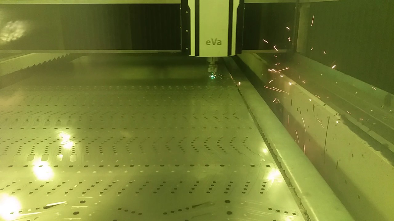 EAGLE fiber Laser 8kw - YouTube