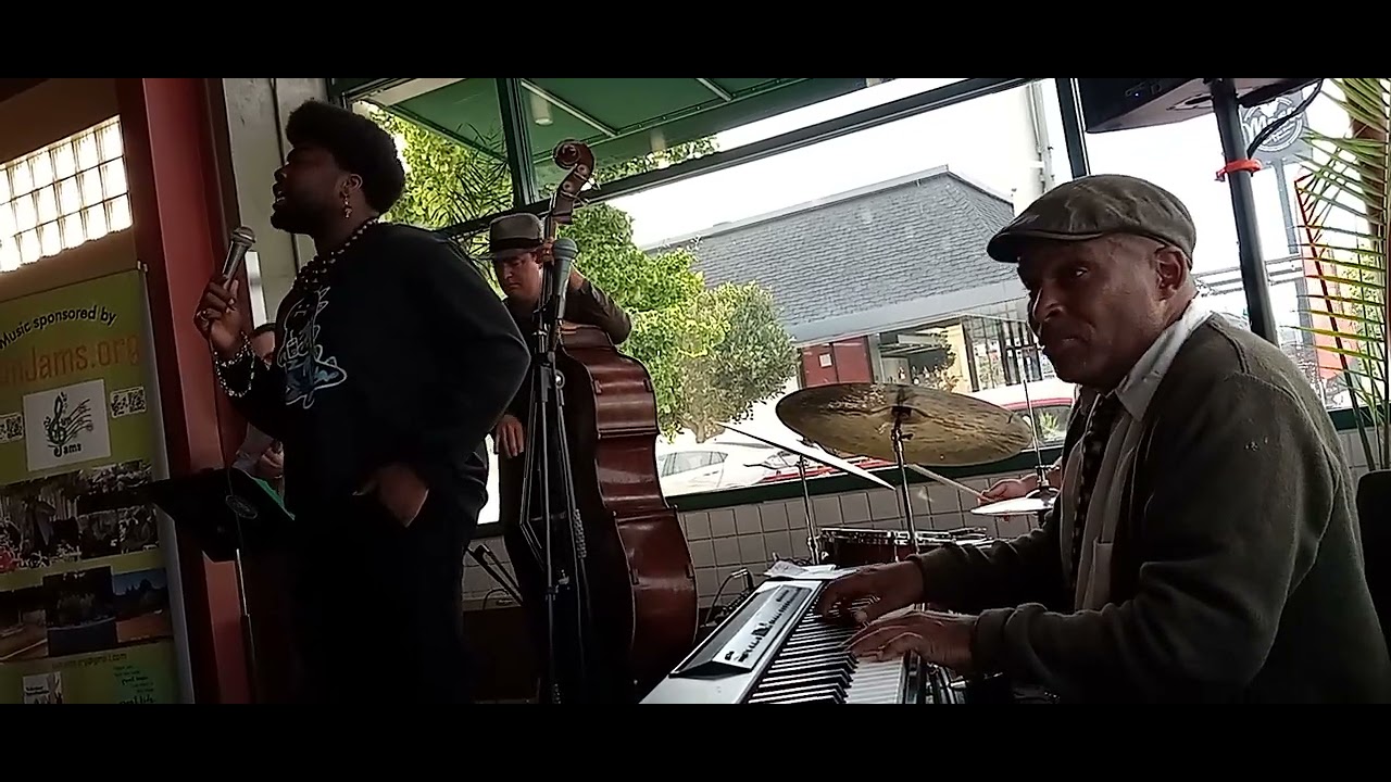 Sentimental Reasons - Cleotus sings with Azure McCall's band - YouTube