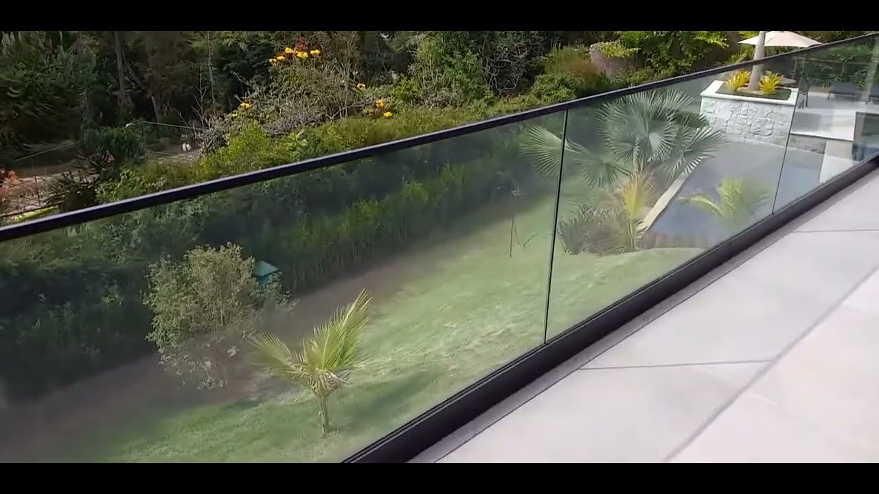 💥Guarda corpo 16mm perfil infinity👈👌 - YouTube