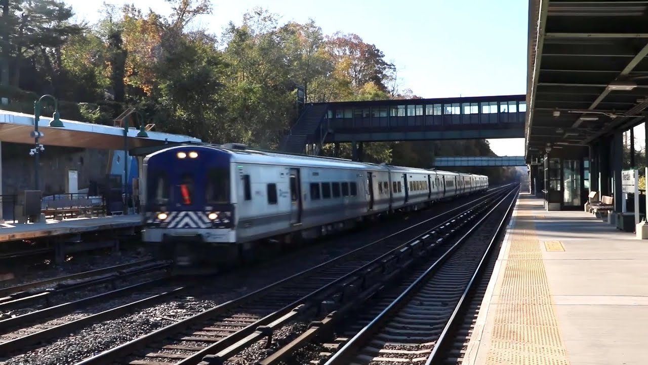 Metro-North: M7A Trains on the Hudson Line at Riverdale - YouTube