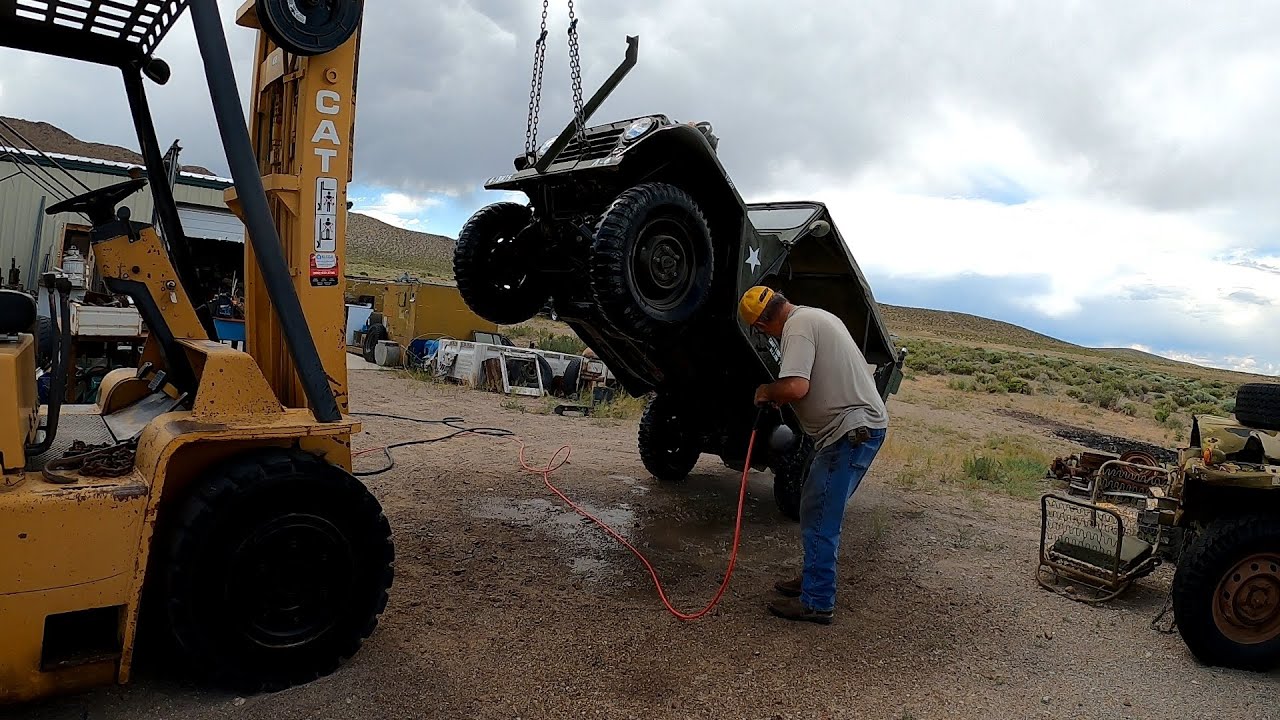 Maintaince Day!! Pvt Parts Gets Some Much Needed PMCS Part 1 - YouTube