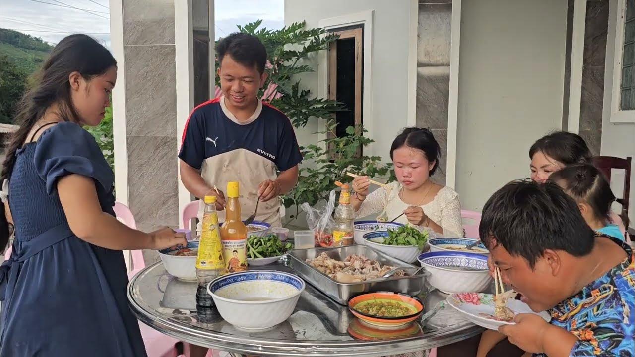 Ntev heev li lawm ua fawm rau peb noj nrog ko taw npua rau peb noj ma qab kawg li os - YouTube