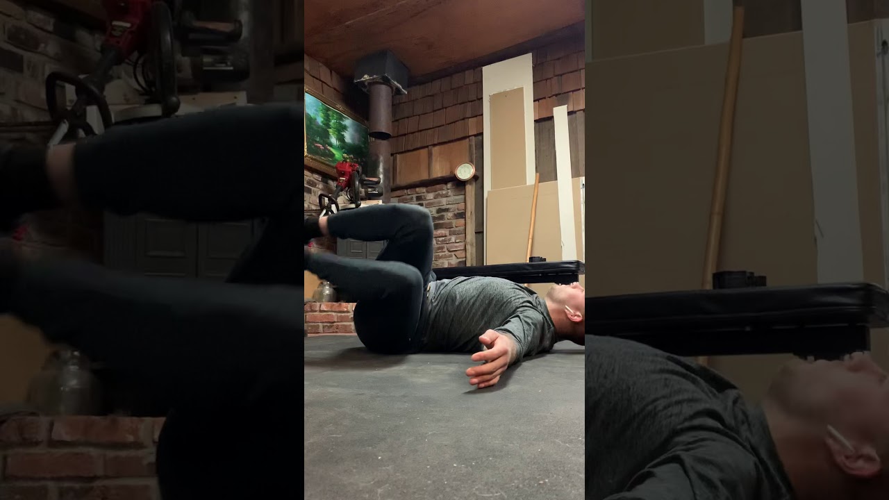 Supine Lateral Trunk Rotations (Knee Rockers) - YouTube