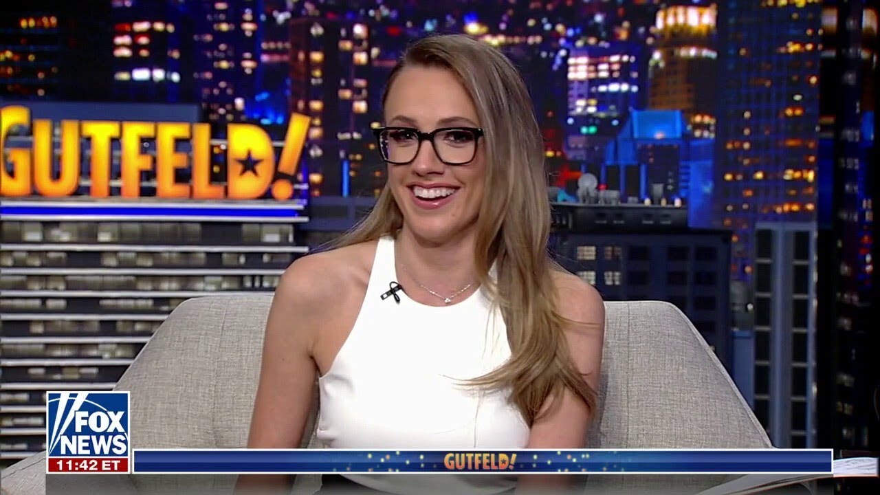Kat Timpf, 36, Leaves Nothing To Imagination—Proof In Pictures - YouTube