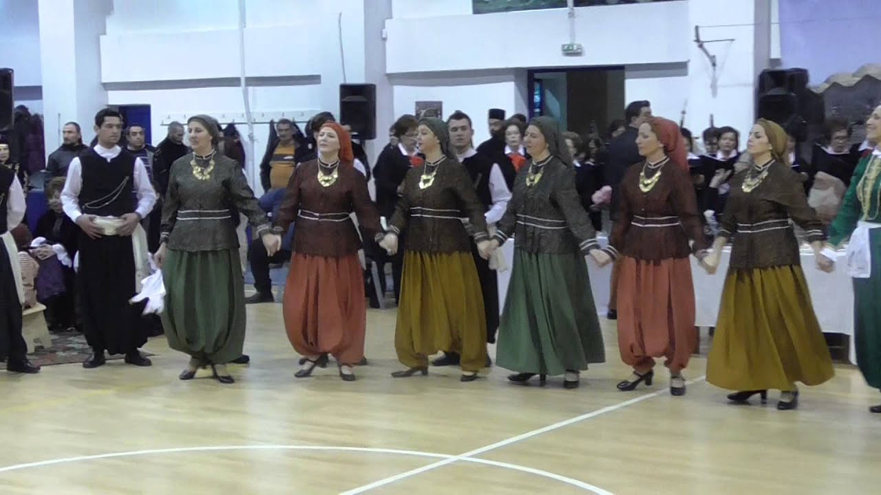 Τεσσερα μάτια δυό καρδιες./.Ομορφη γλυκια Πολιτισσα μου .Η΄΄ΑΦΗΣΙΑ ...