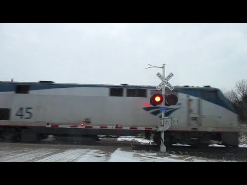 AMTK 45 East AMTK 8 Near Treasure Island (12-22-2021) - YouTube