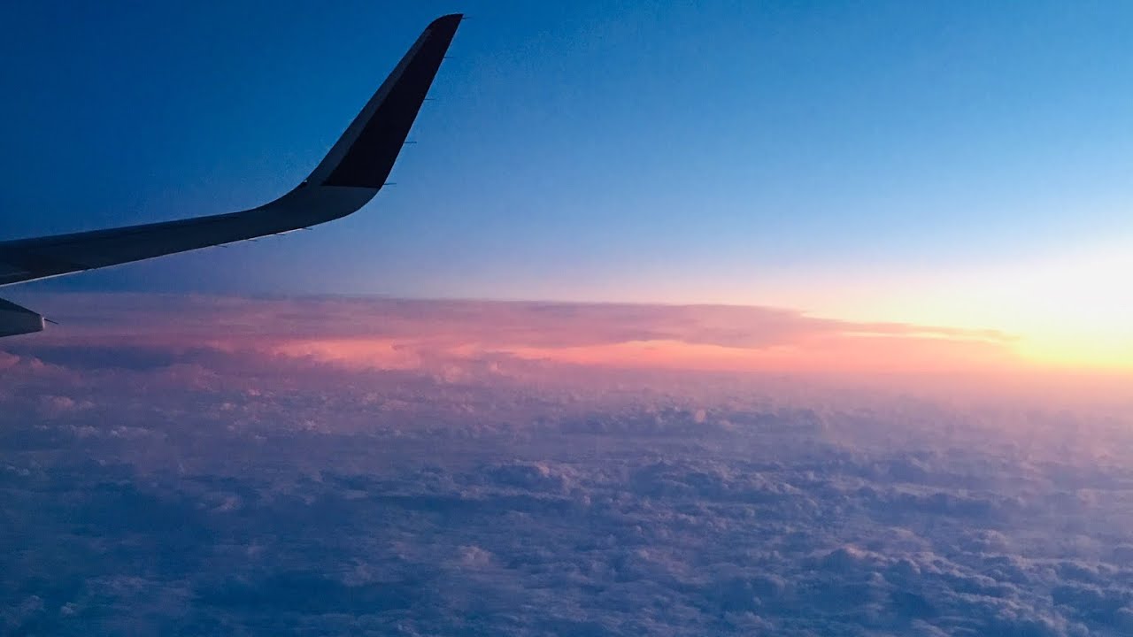 Airplane ️ view from window seat,beautiful sunset 🌅, Boeing 777 and ...