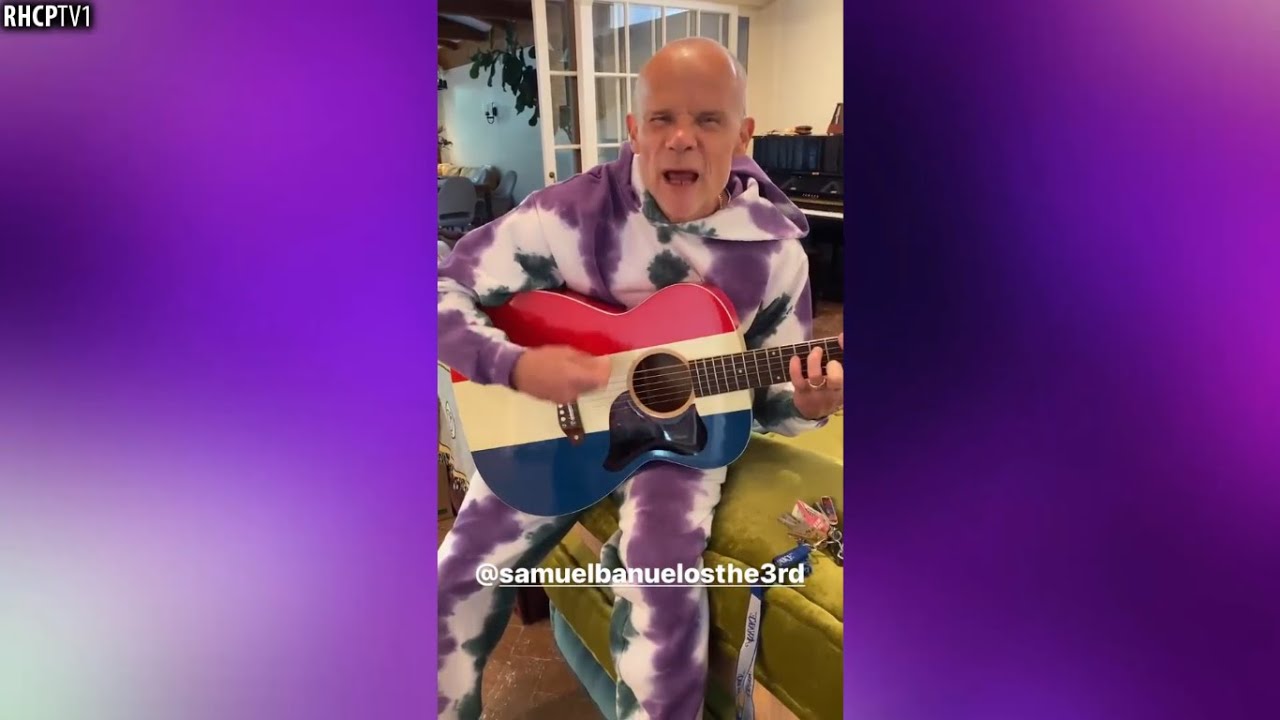 Flea Singing And Playing Acoustic Guitar! (December 19, 2020) - YouTube