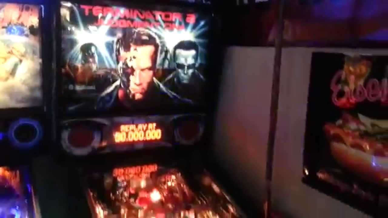 Pinball food and bar - YouTube