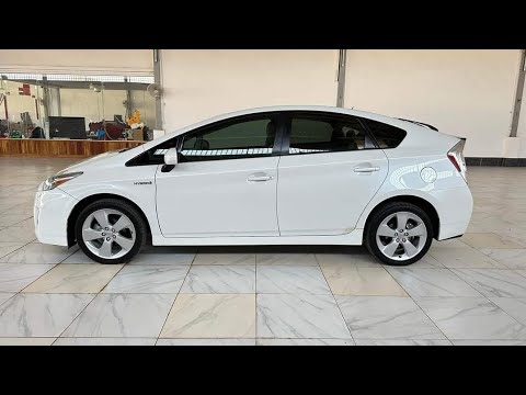 Toyota Prius Hybrid 2010 Option5 តម្លៃ21500$ - YouTube