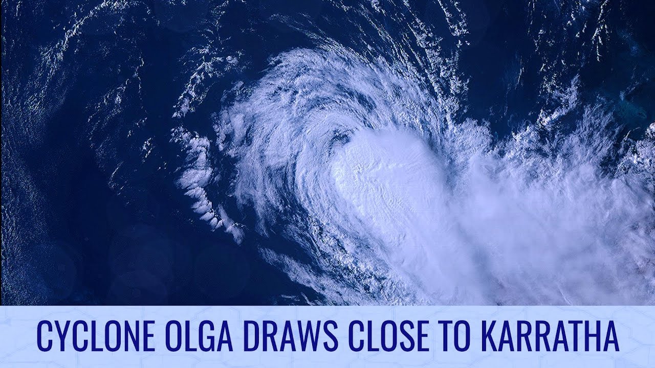 Cyclone Olga draws close to Karratha, Western Australia - YouTube
