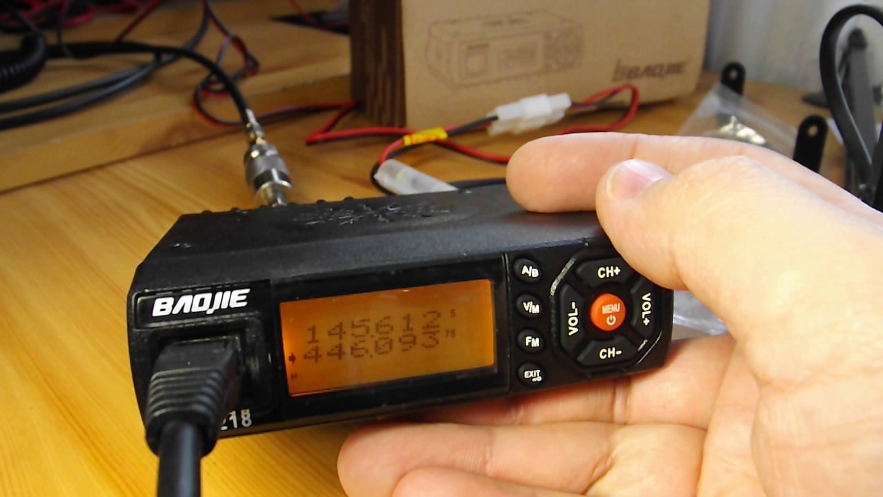 Baojie bj 218 vhf uhf mini mobil rádió,rövid bemutató és audió próba . fojt köv :) - YouTube