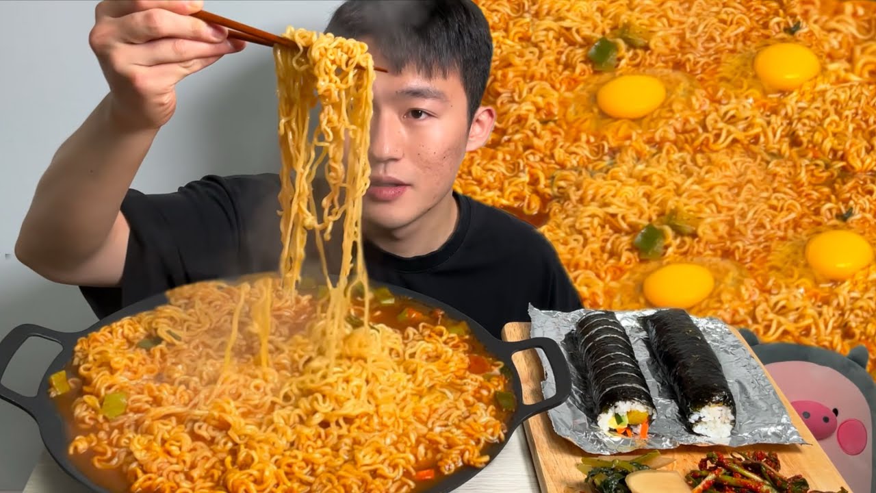 꼬들꼬들 라면과 김밥!! 먹방~~~ Ramen & Gimbap & Kimchi ASMR Mukbang Eating show ...