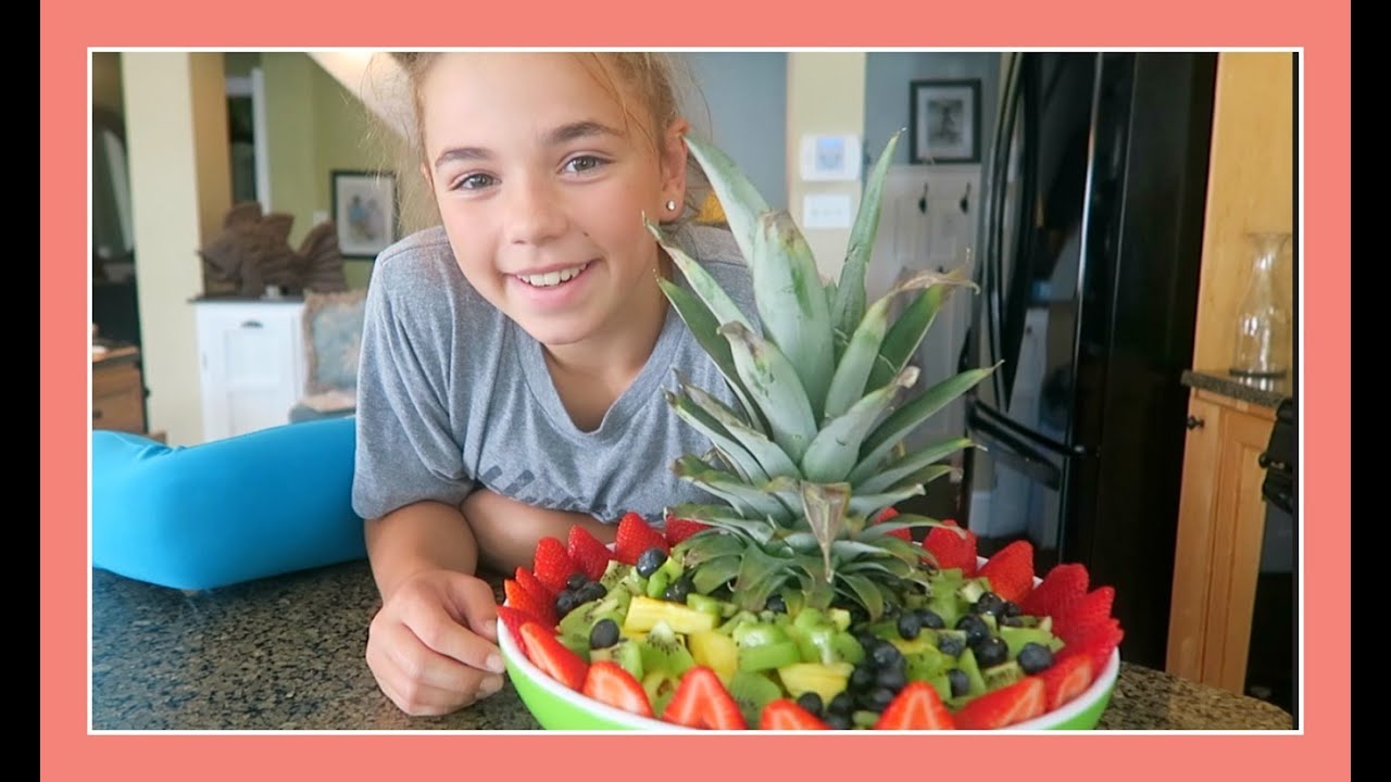 KATIE IN THE KITCHEN | A FRUIT MASTERPIECE | Flippin' Katie - YouTube