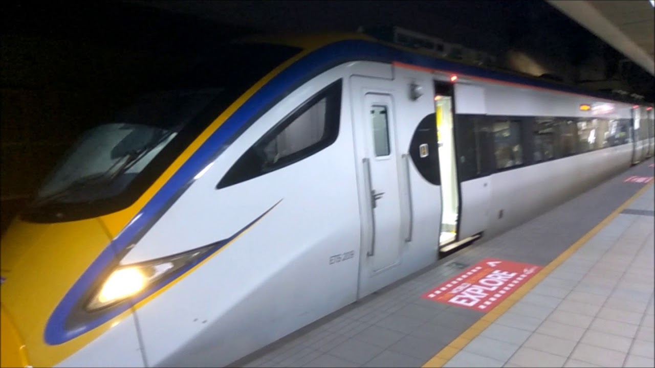 5/12/2018 KTM Class 93 arriving and departing KL Sentral - YouTube