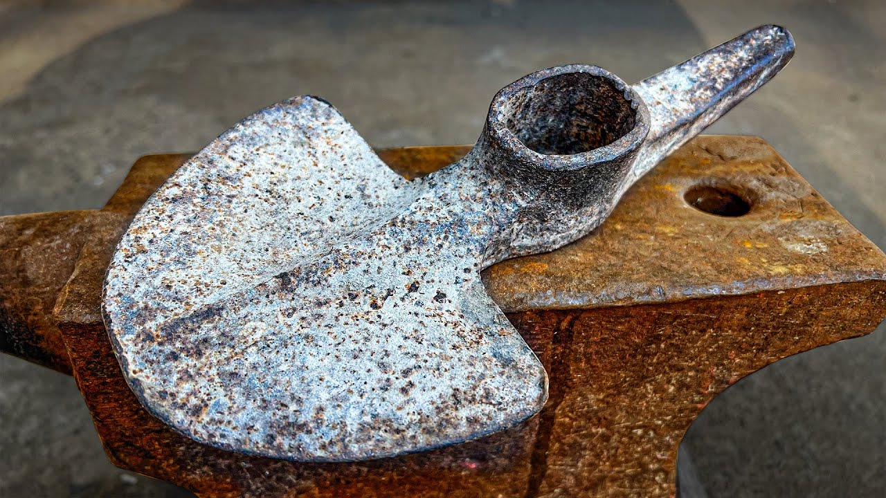 Making a garden instrument from an old rusty mountain mining tool - YouTube