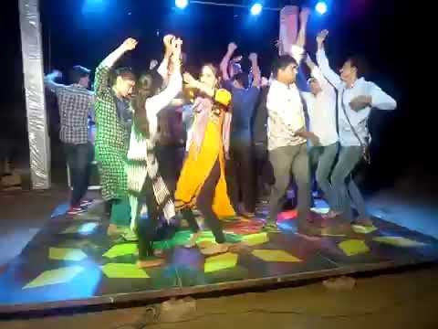 BANNI THARO BANO DEEWANO GADI FORCHUNAR LA AAYO - YouTube