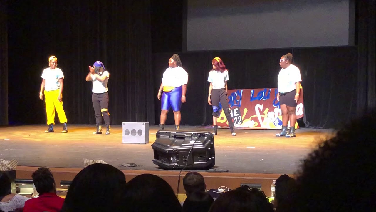 UNCP NPHC Step Show - YouTube