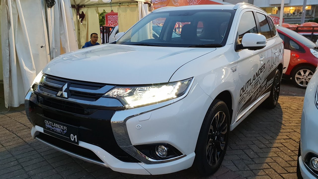 In Depth Tour Mitsubishi Outlander PHEV [3rd Gen] 1st Facelift ...