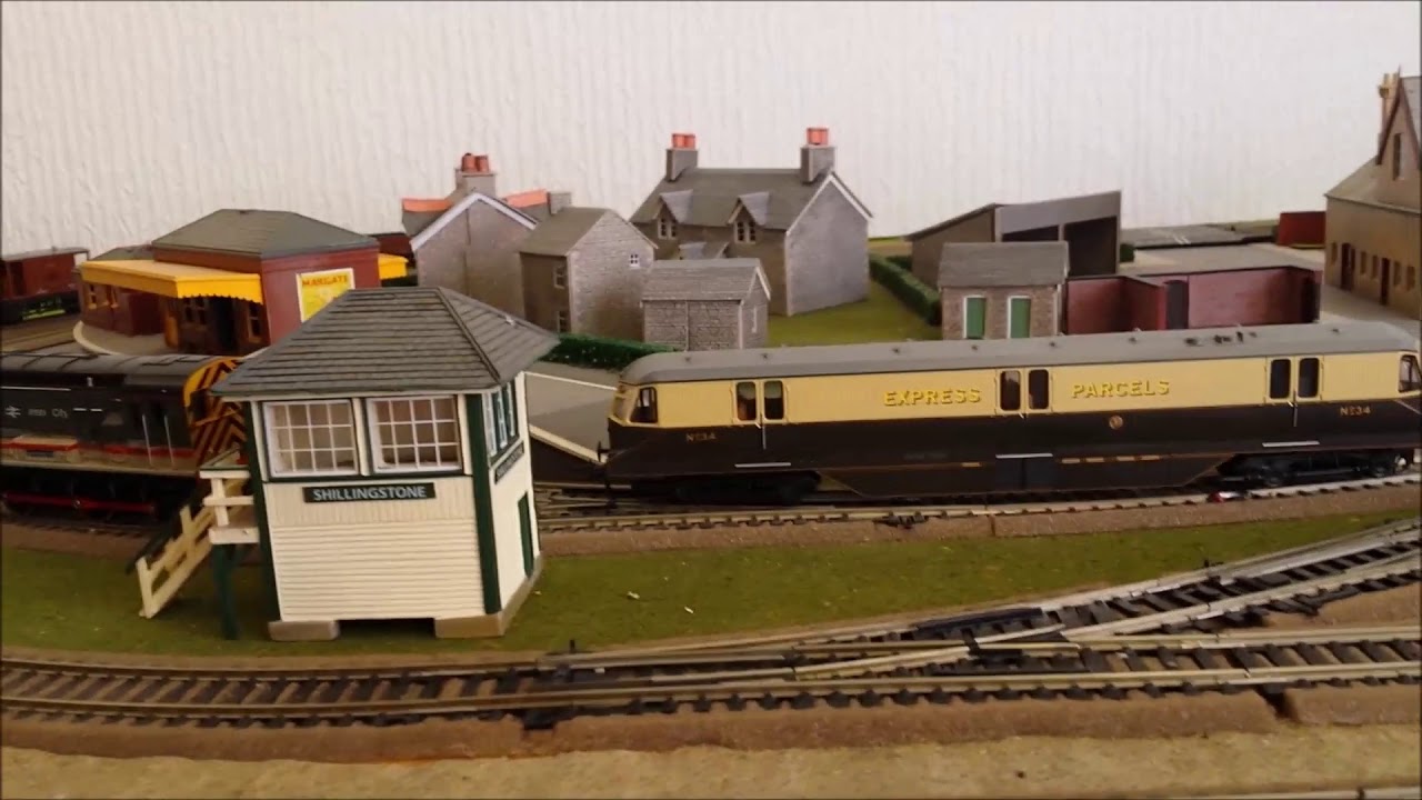 Bachmann 30-915 Junior 0-6-0 Diesel Shunter 'Rusty' No. 95 B221030 ...