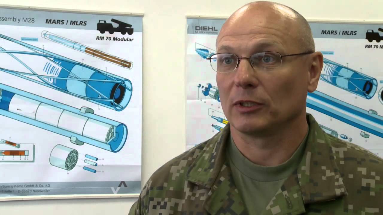 Neutraliser la menace des engins explosifs improvisés - YouTube