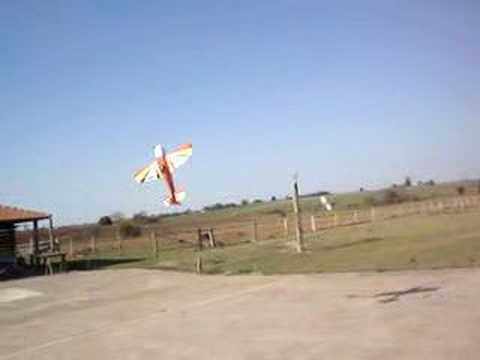 Mini Edge 540 E-Flite - YouTube