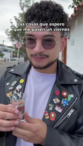 De los mismos creadores de “inicié con un guaro y terminé en melgar” 😏 ...