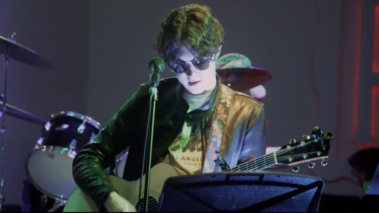 Gold & Black (Original Song) | Ruckus Coffee Gallery & Café - YouTube