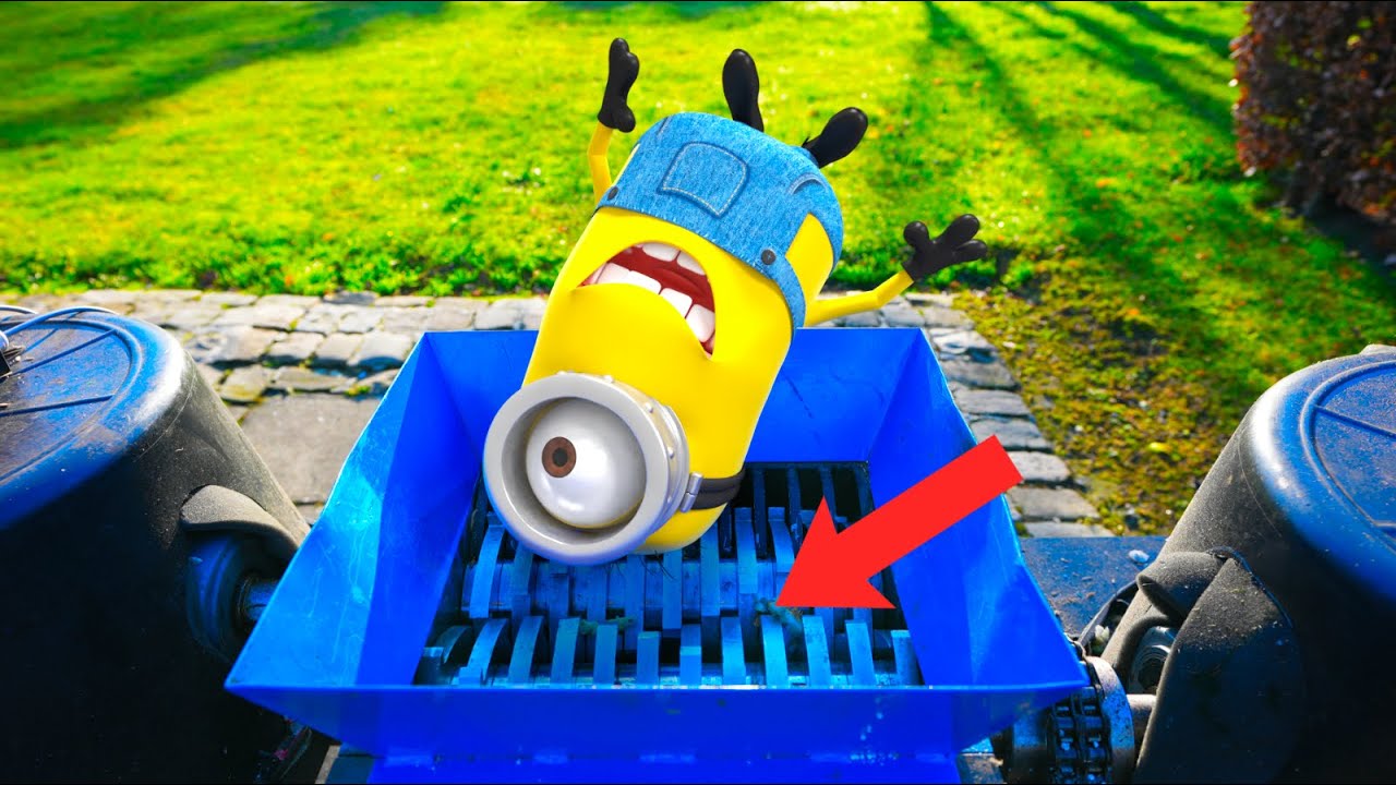 SHREDDER VS MINION THINGS - YouTube