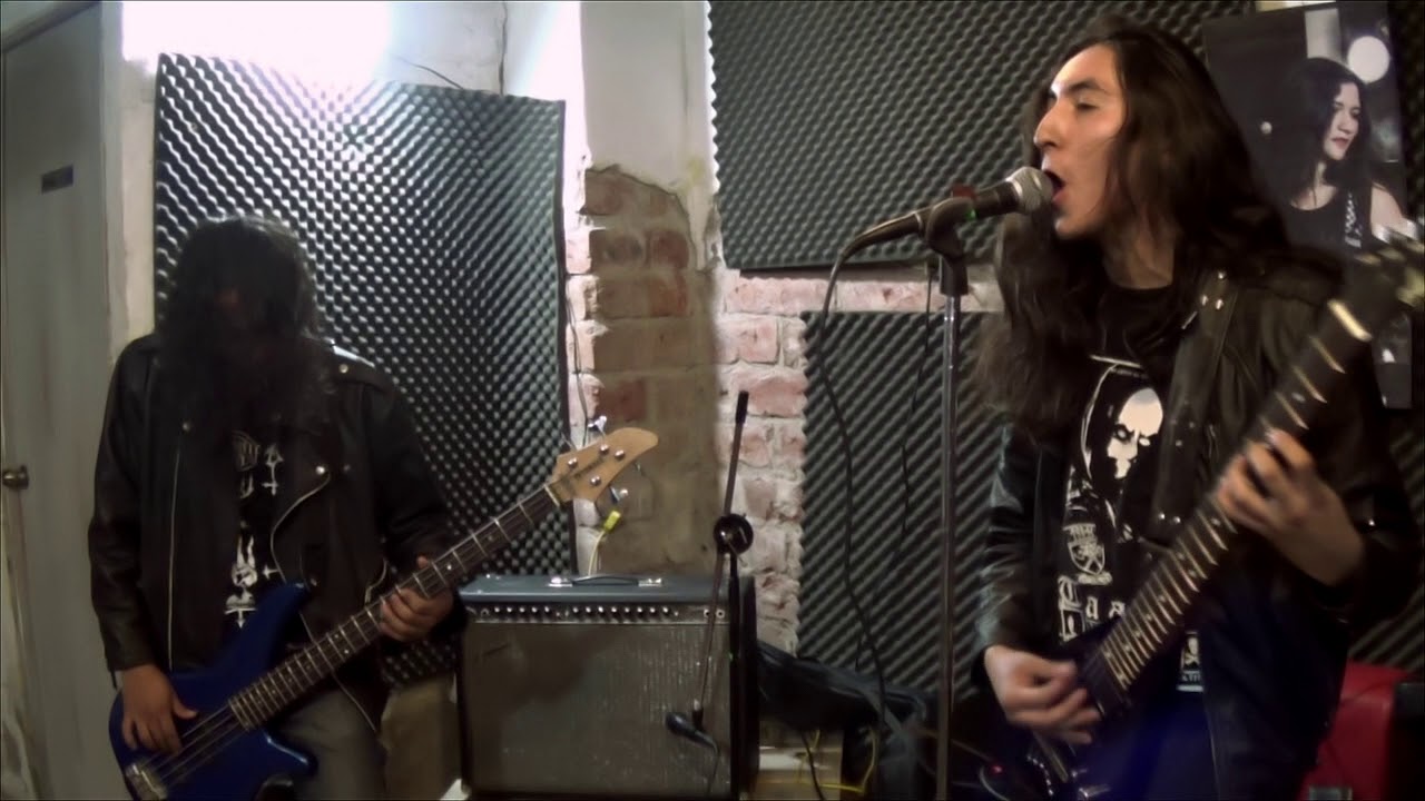 Satanic Rites en Radio Kunak - YouTube