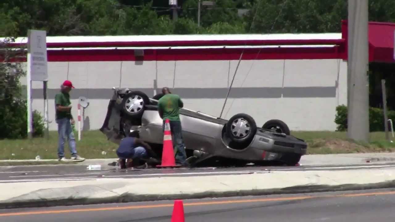 Cadillac Crash flipped 6 lanes family survives - www.ExtremeAutoNews ...