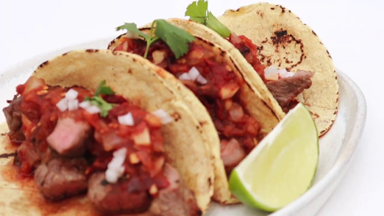 Taco de costilla Country Con Salsa Borracha. Chef José Ramón Castillo ...