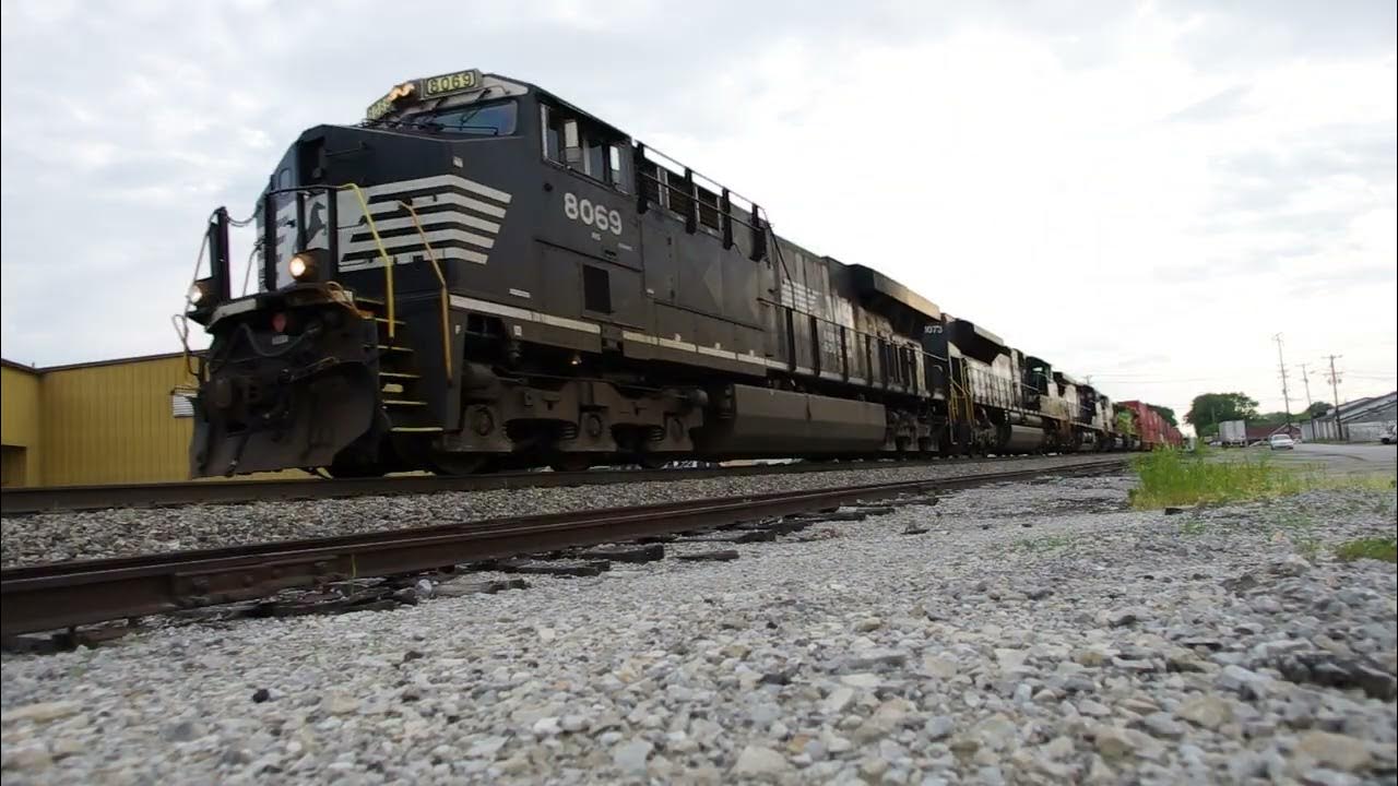 NS 376 05-09-2015 with 1072 & 1073 - YouTube