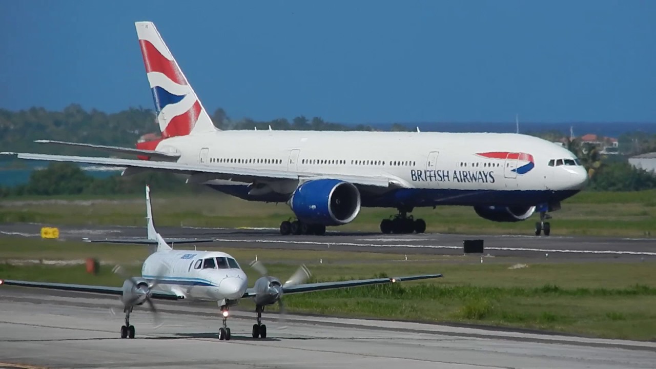 PLANE SPOTTING: American Airlines & British Airways Backtrack, Takeoff ...