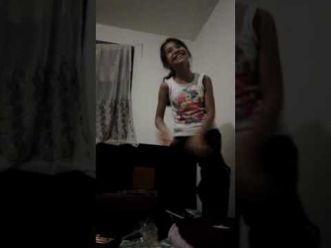 Bailando atreve te shaky perros salvajes y bisicleta
