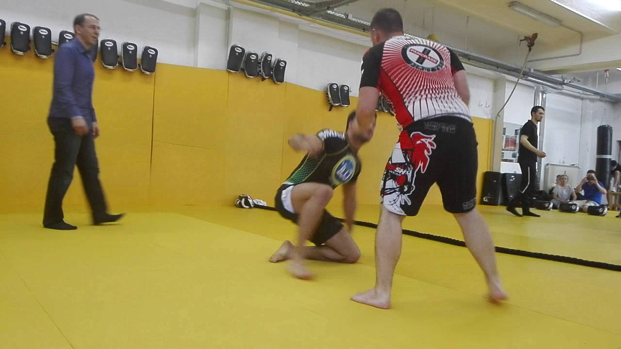 Yigit Muk - Kimura - Grappling Turnier 5 - YouTube