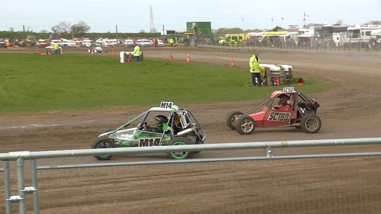 Scunny Autograss 16 04 17 Class 9 H1 - YouTube