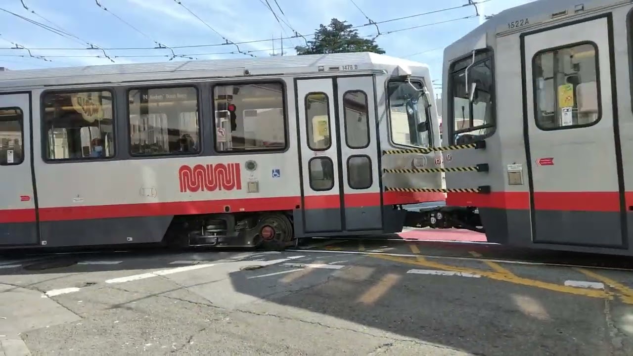 SF Muni 2-Car Breda LRV3 Train 1522+1478 on Route N Judah - YouTube