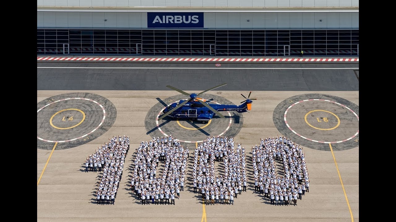 Super Puma Family 1000th - YouTube