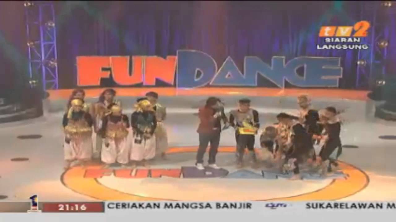Wakaka Crew - Fundance Africa Dance - YouTube