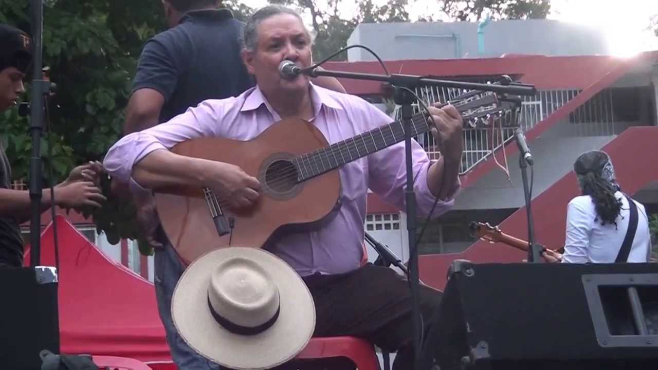 Homenaje al Cantor del Pueblo Ali Primera y al Comandante Supremo a sus ...