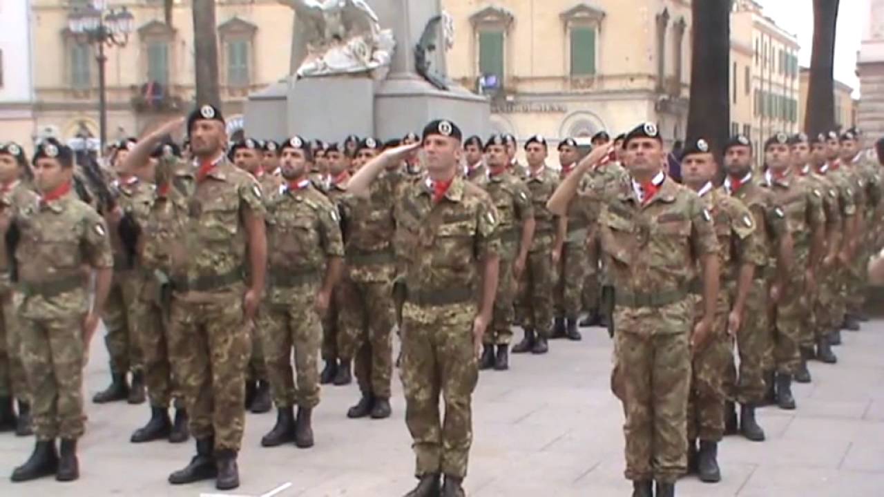 BRIGATA SASSARI RIENTRA IN CITTA' DALL'AFGANISTAN - 10 MAGGIO 2010 (3/3 ...