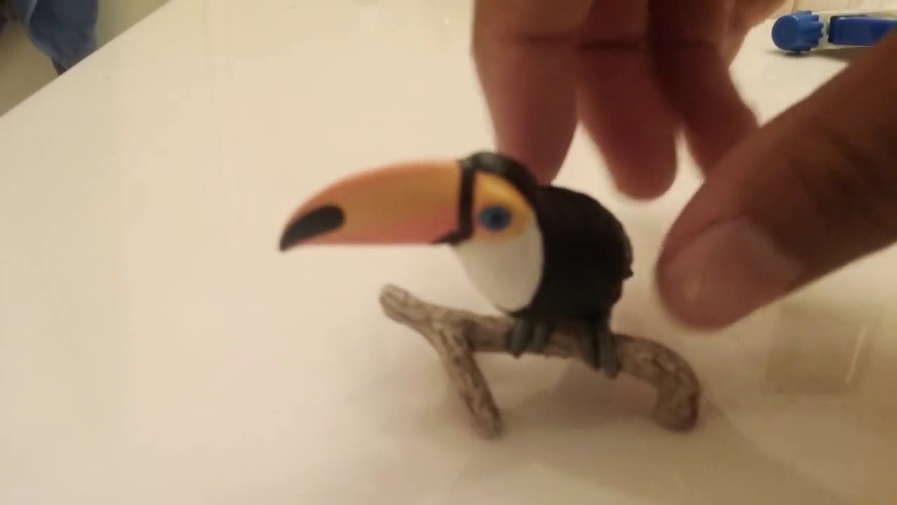 Schleich Wildlife 2017 Toucan Figure - YouTube