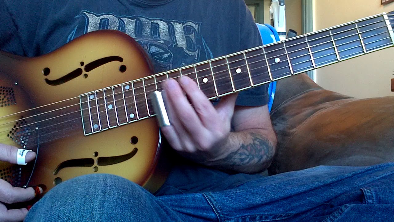 Raking Guitar Strings in Open D Guitar lesson - YouTube