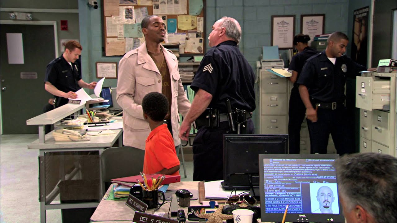 Police ... Open Up - YouTube