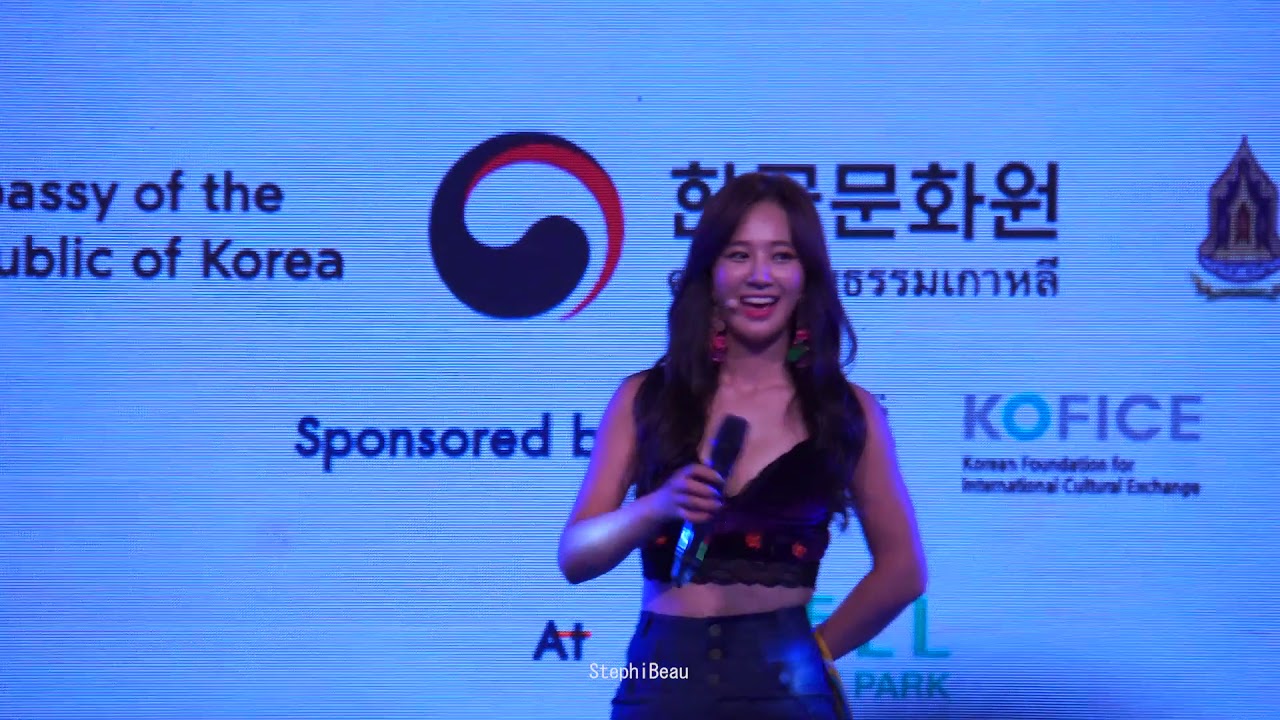 190907 YURI - TALK (รักนะ..เกี๊ยวเกี๊ยว) | #KCC2019withYURI - YouTube