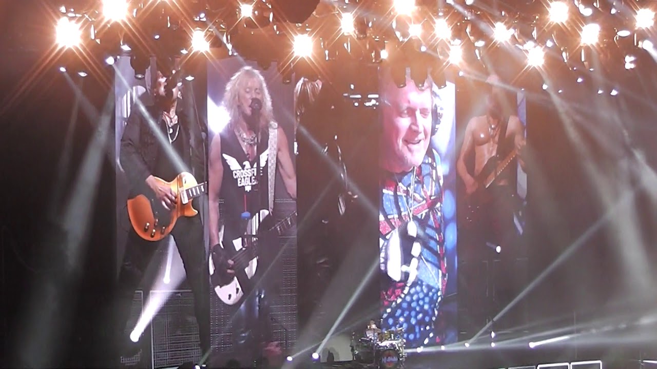 Def Leppard Perth - Let's Get Rocked - YouTube