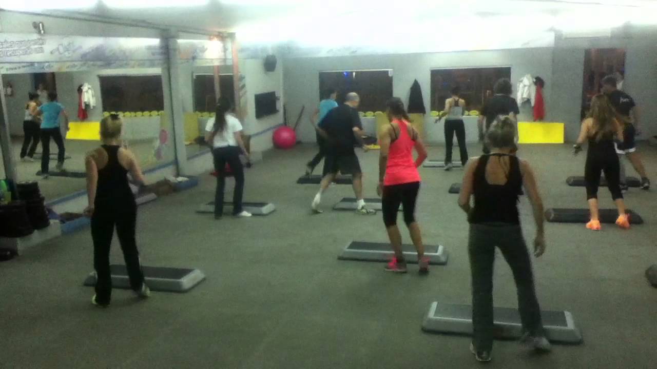 Step - Mauri Rodríguez en Body Factory (2013) - YouTube